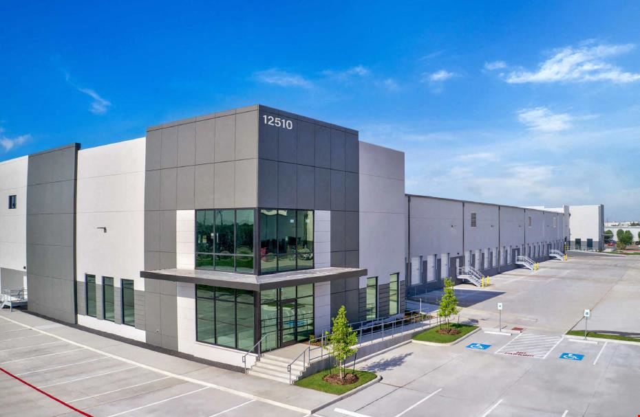 Cubework Sugar Land - 12510 West Airport Blvd, Sugar Land, TX 77478
