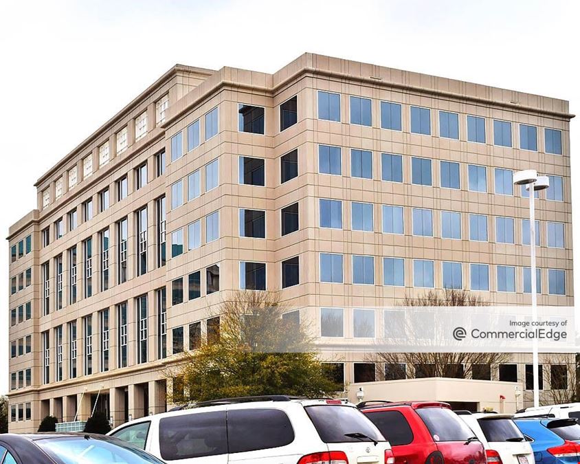 Highwoods Tower II - 3201 Beechleaf Ct, Raleigh, NC 27604