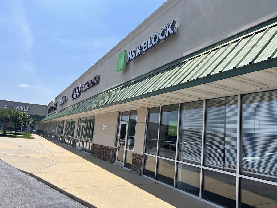 Semmes Town Plaza - Mobile, AL - 7885 Moffett Road, Semmes, AL 36575