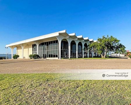 Corpus Christi, TX Retail Space for Lease