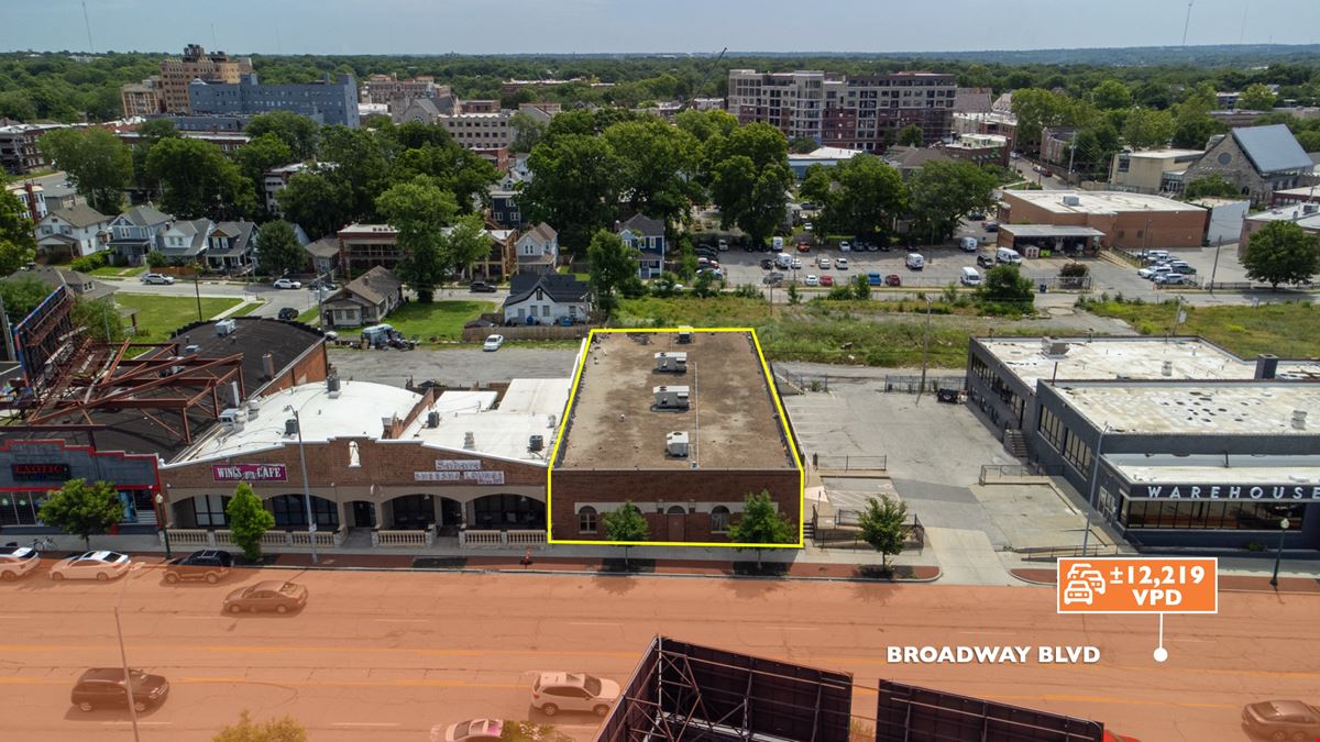 Former DaVita Dialysis | 12K VPD - 3947 Broadway Blvd, Kansas City, MO ...