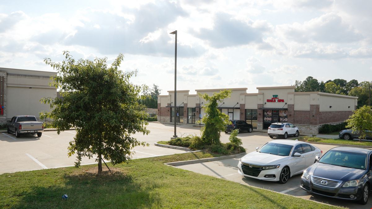 IHOP Location Plus Retail Strip Center For Sale - 5076 Lakeland Dr ...