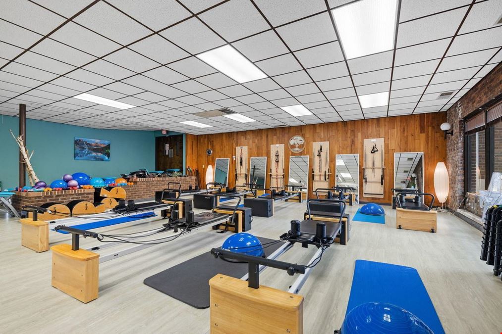 610 Maryknoll Dr, Lockport, IL 60441 | PropertyShark.com