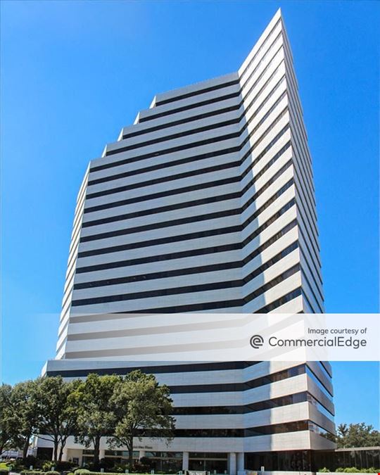 Capital One Plaza - 5718 Westheimer Road, Houston, TX 77057