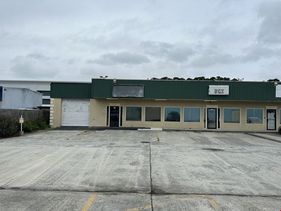 Montgomery Crossroad Office/Flex Building - 74 West Montgomery Cross ...