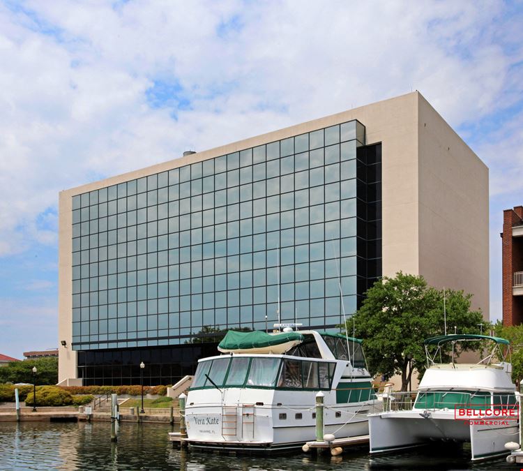 HARBOURVIEW ON THE BAY 25 W CEDAR ST - 25 West Cedar Street, Pensacola ...