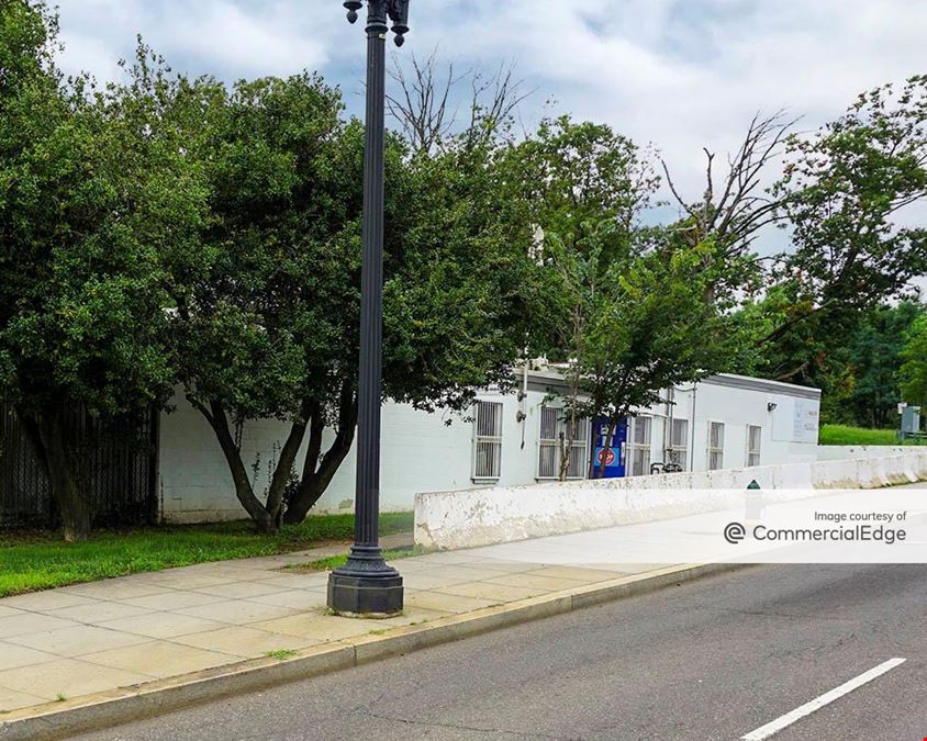 1201 New York Ave - 1201 New York Avenue NW, Washington, DC 20005