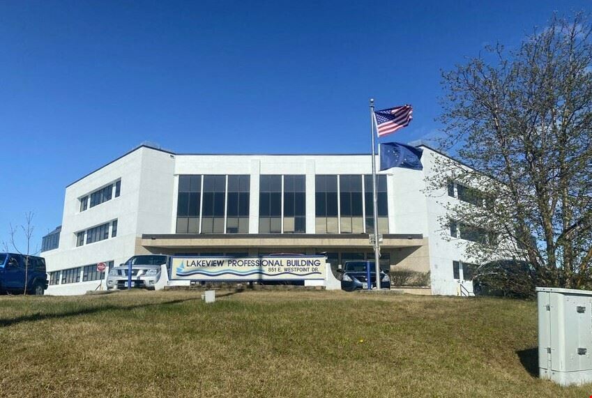 Lakeview Professional Building - 851 Westpoint Drive, Wasilla, AK 99654