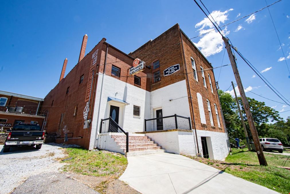 Multi Story Building in Downtown Walhalla- Over 16K SQ FT - 222 East ...