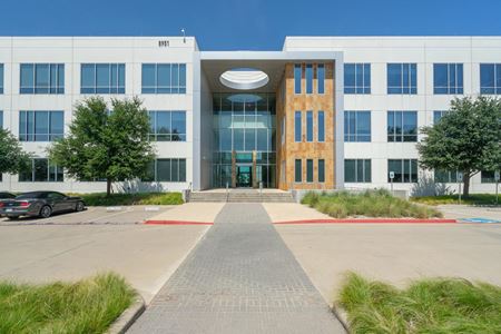 Texas Commercial Real Estate for Lease and Sale - 18,445 Properties