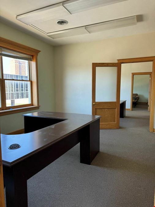 Downtown Aurora Retail & Office Space - 78-84 S Broadway, Aurora, IL 60505