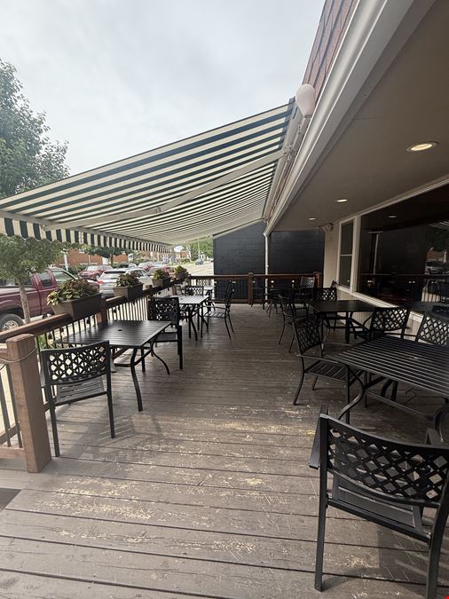 Gar's Lounge - 142 North Water Street, Marine City, MI 48039