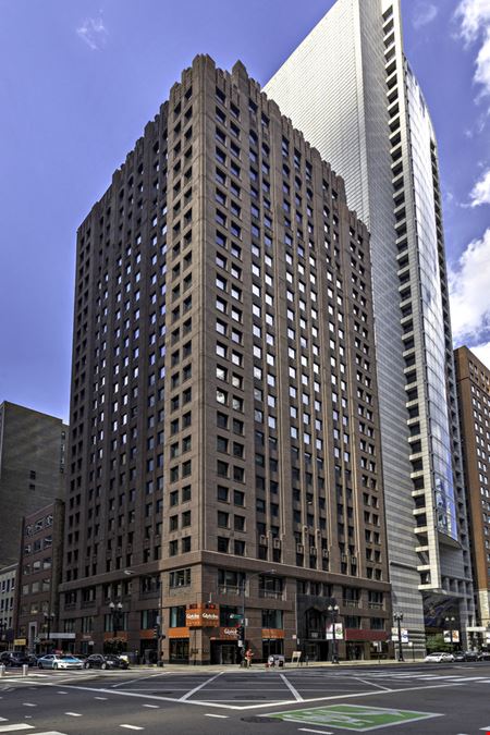 Chicago, IL Commercial Real Estate for Lease and Sale