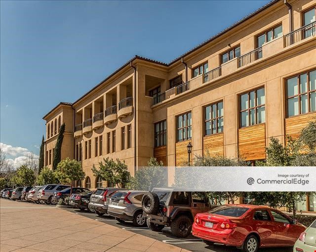 Netflix Headquarters - 100 Winchester Circle, Los Gatos, CA 95032