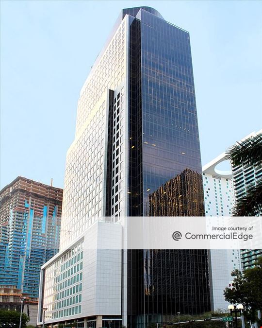Brickell World Plaza - 600 Brickell Avenue, Miami, FL 33131