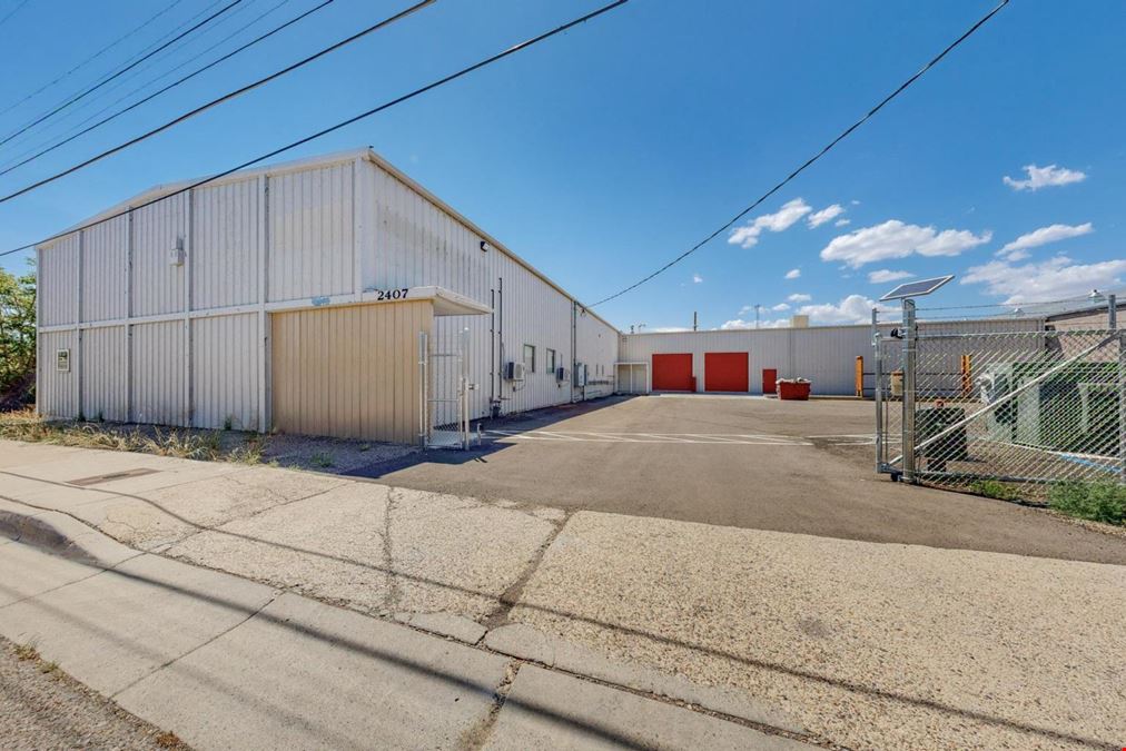 Newly Updated Clearspan Warehouse with Gated & Paved Yard near Big I ...