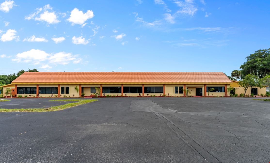 Freestanding Building - 865 W. New York Avenue, DeLand, FL 32720