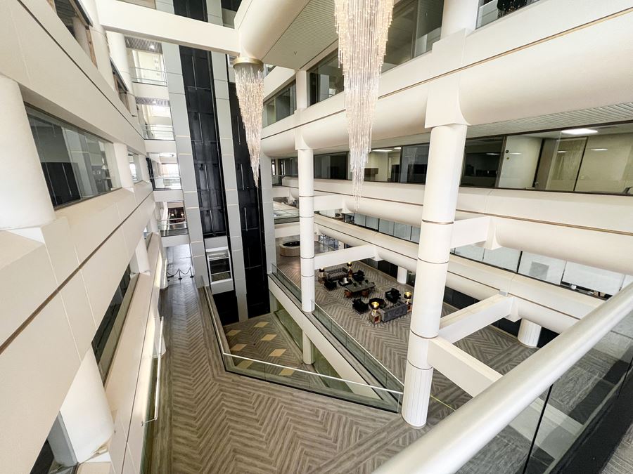 APEX Building - 15 Smith Road, Midland, TX 79705