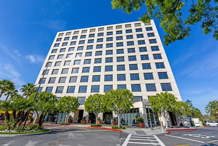 Irvine, CA Commercial Real Estate for Lease and Sale