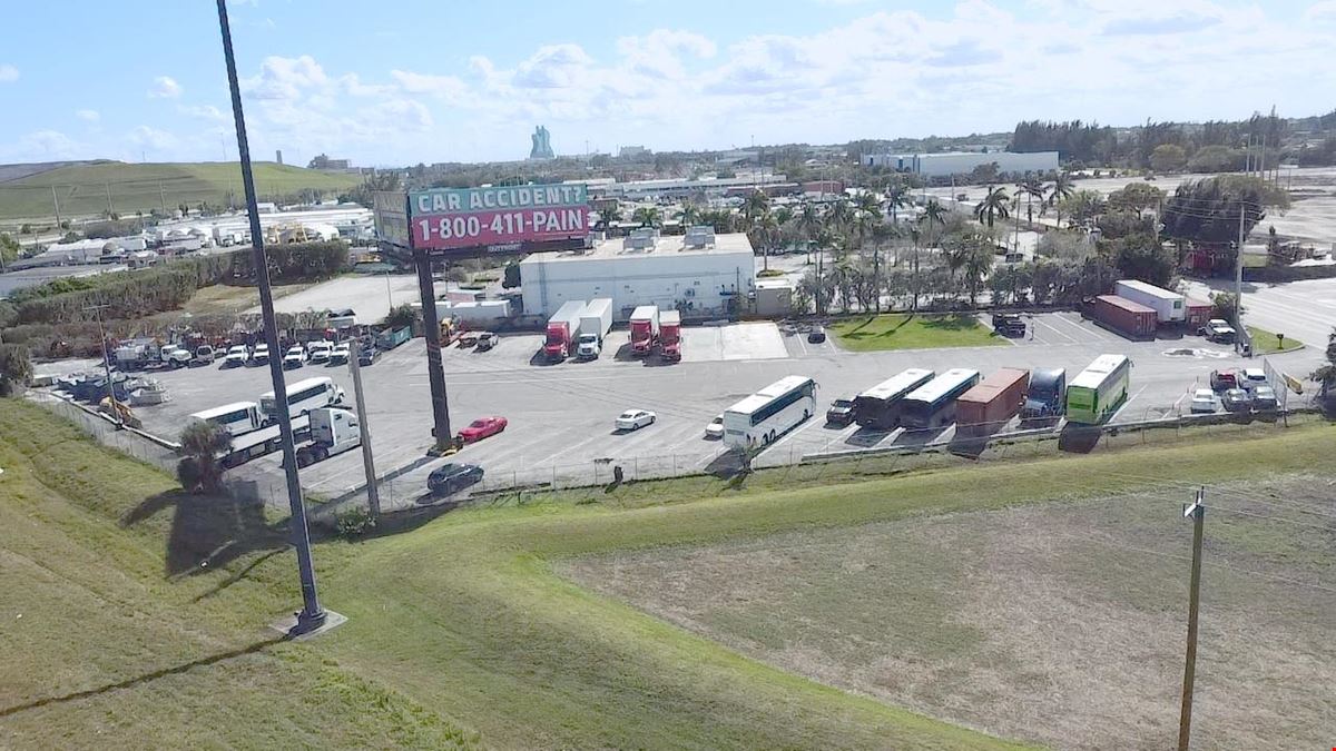 1-2 Acres of Fully Paved Storage and Parking Fronting I-595 & SR-441 ...