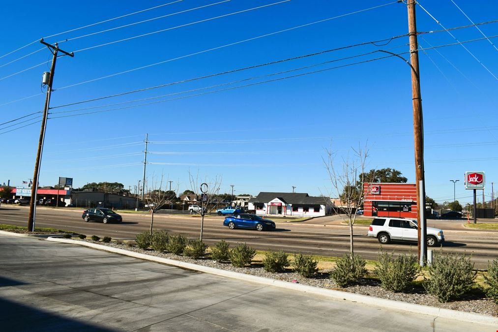 2505 W Pioneer Pkwy, Pantego, TX 76013 | PropertyShark.com