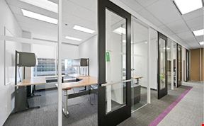 Royal Bank Building - 335–8th Avenue SW, Calgary, AB T2P 5C5