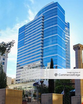 Pacwest Center - 1211 SW 5th Avenue, Portland, OR 97204
