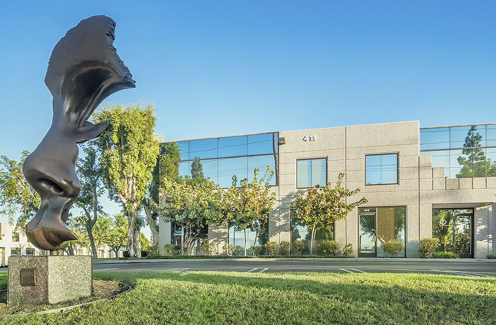 Olen Lambert Business Center - 411 W Lambert Rd, Brea, CA 92821
