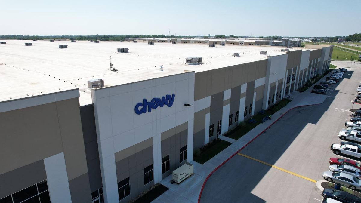 Southview Commerce Center Building 3 - 15999 S. Outer Rd., Belton, MO 64012