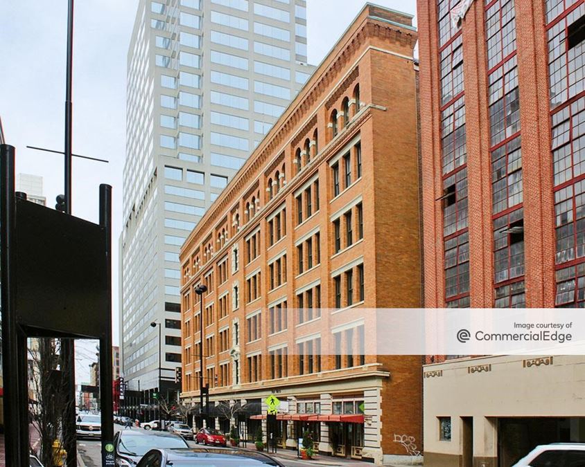 700 Walnut Street - 700 Walnut St., Cincinnati, OH 45202