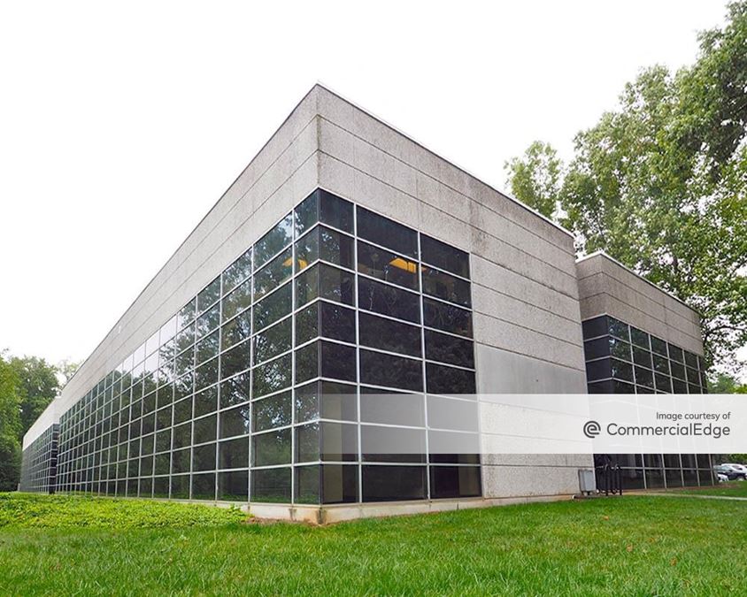 Water Ridge Office Park - Four, Five & Six Water Ridge - 2110 Water ...