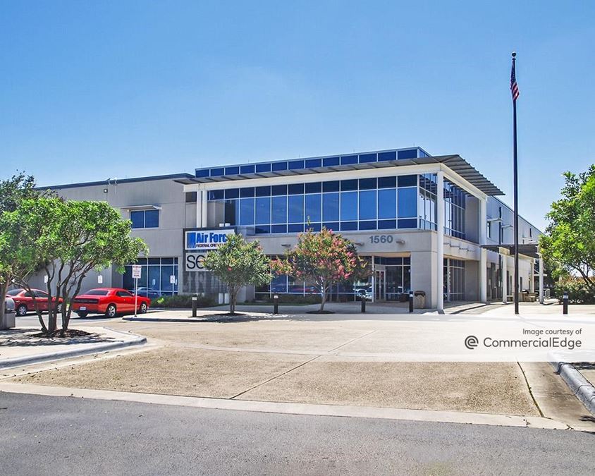 151 Technology Center B - 1560 Cable Ranch Road, San Antonio, TX 78245