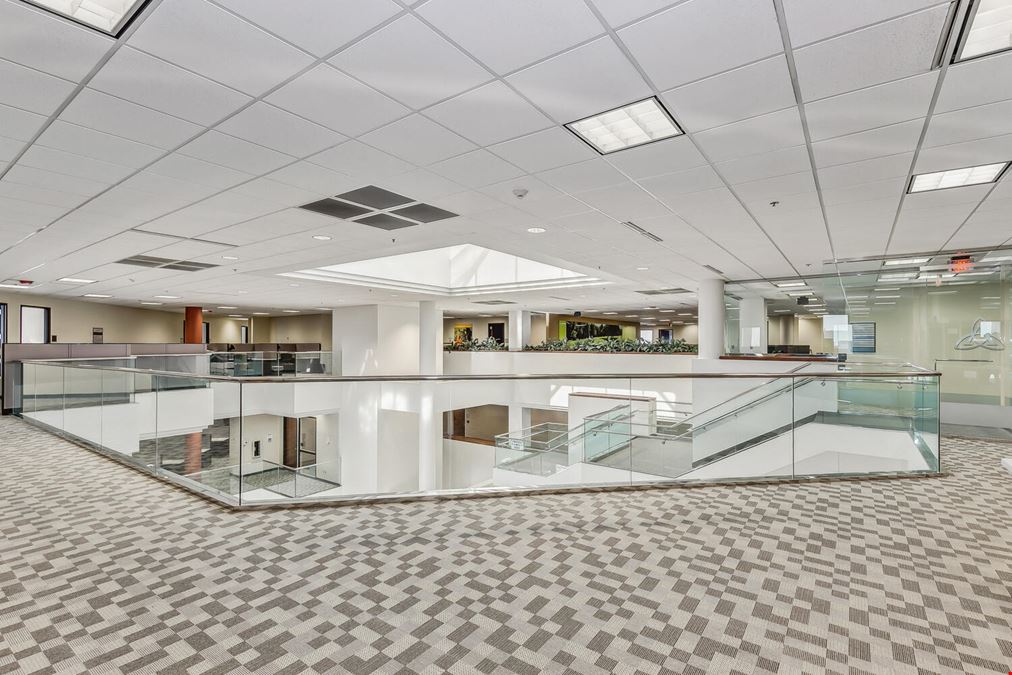 Thorn Office Building - 8200 E Thorn Drive, Wichita, KS 67226