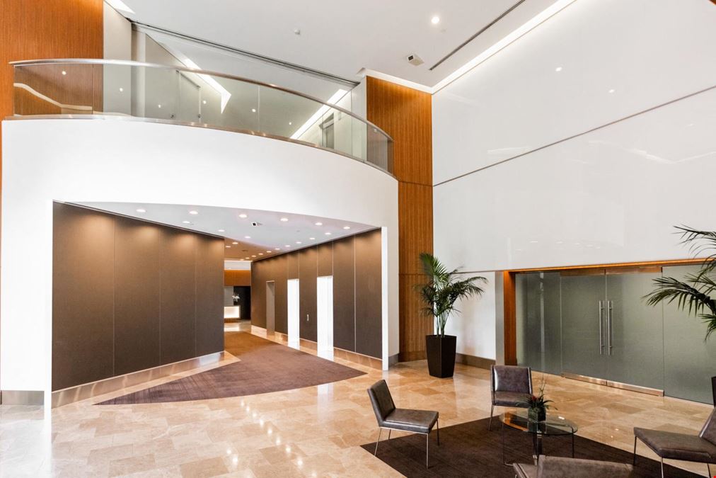 21300 Victory Blvd., Los Angeles, CA 91367 | PropertyShark.com