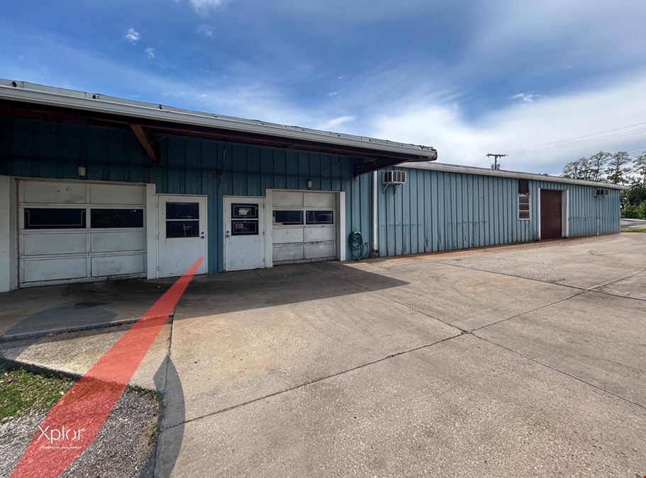 Industrial Flex - 100 N Roeske Avenue, Trail Creek, IN 46360