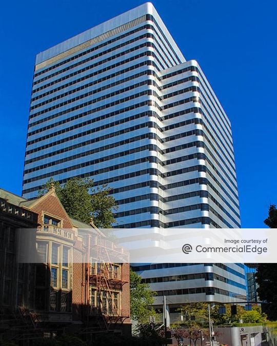 Pacwest Center - 1211 SW 5th Avenue, Portland, OR 97204