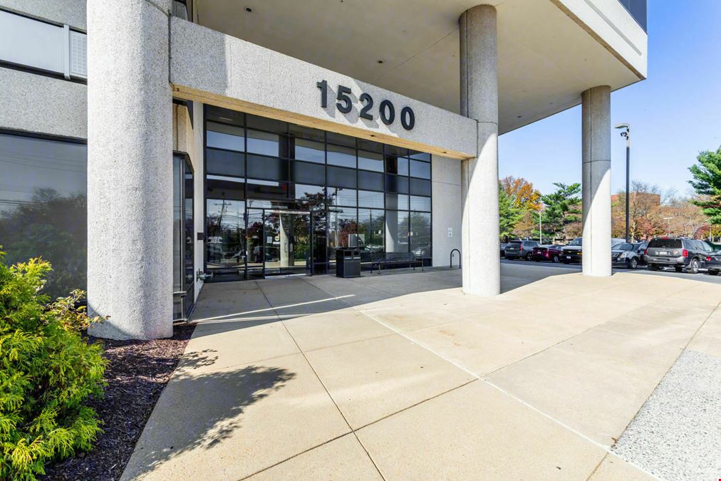 Shady Grove Medical Center - 15200 Shady Grove Rd, Shady Grove, MD 20850