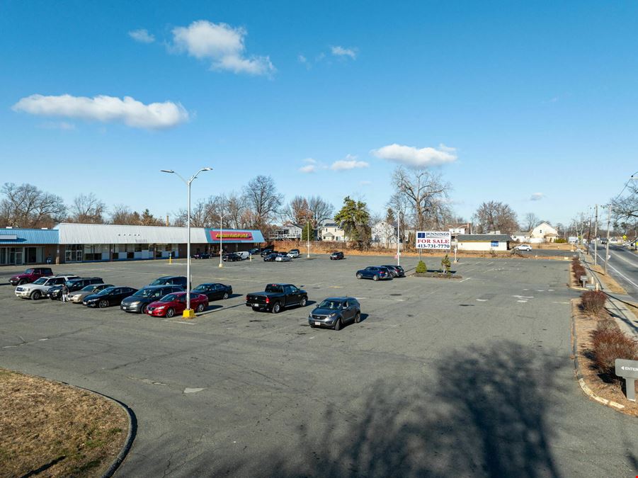 Springfield Neighborhood Retail Plaza - 106-126 Island Pond Road ...
