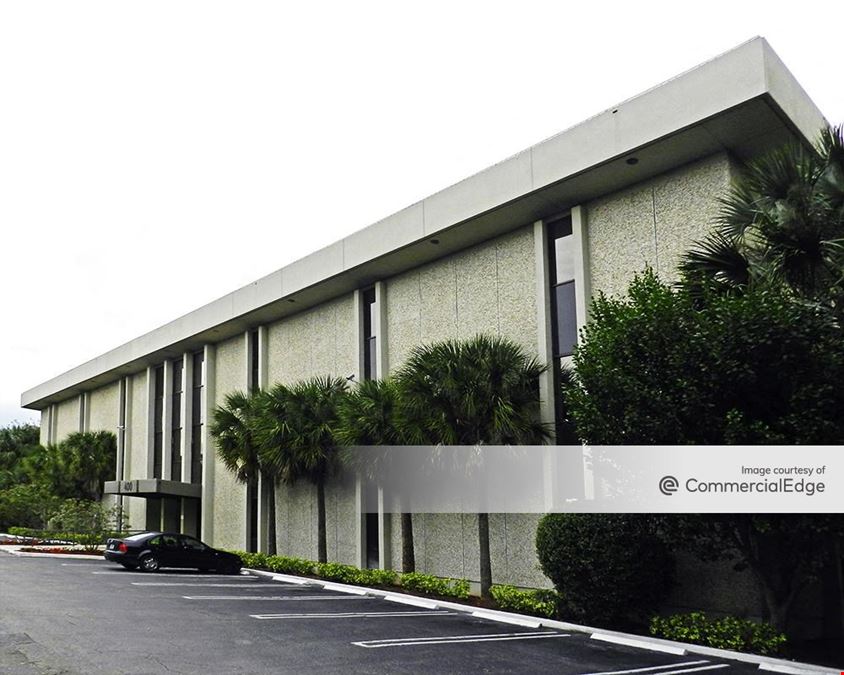 400 North Congress - 400 N Congress Ave, West Palm Beach, FL 33401