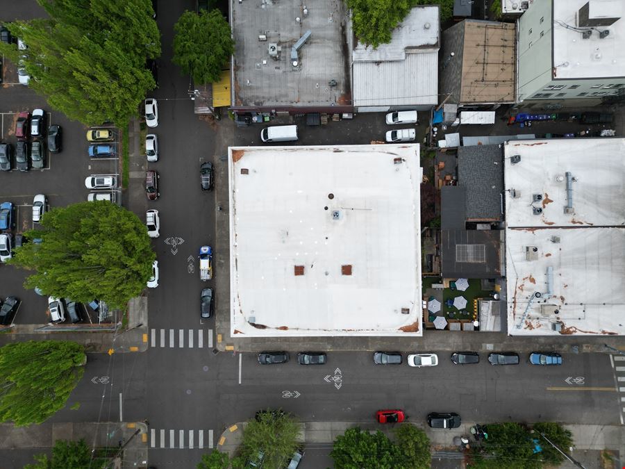 Unique SE Portland Warehouse with Wash Bay - 645 SE Ankeny St, Portland ...