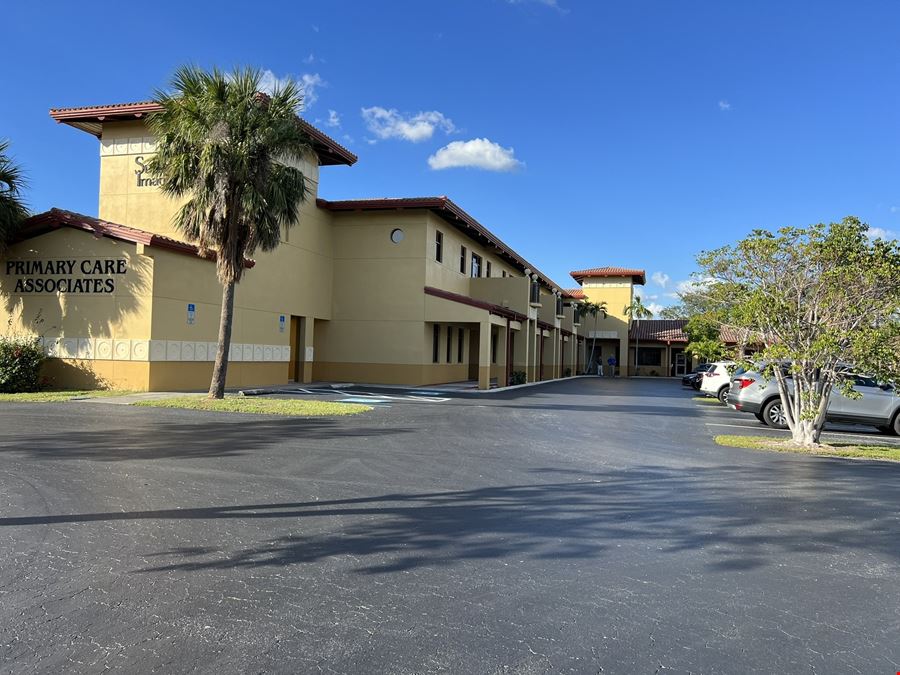 20 Barkley Circle Office Building - 20 Barkley Circle, Fort Myers, FL 33907