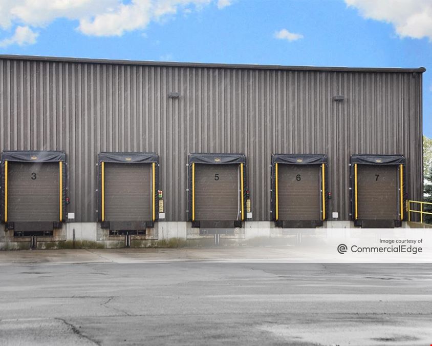 10350 N Holly Road - 10350 Holly Rd N, Holly, MI 48442