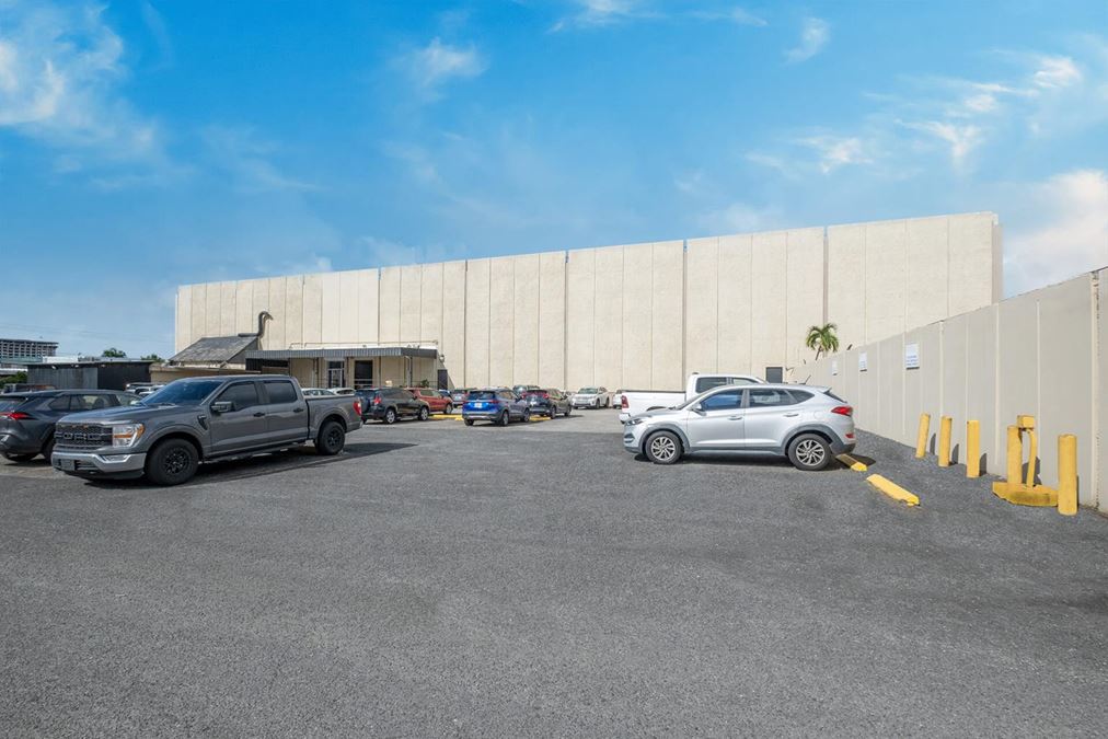 PITUSA OFFICE BUILDING - CAMPO RICO AVE., CAROLINA, PR 00984