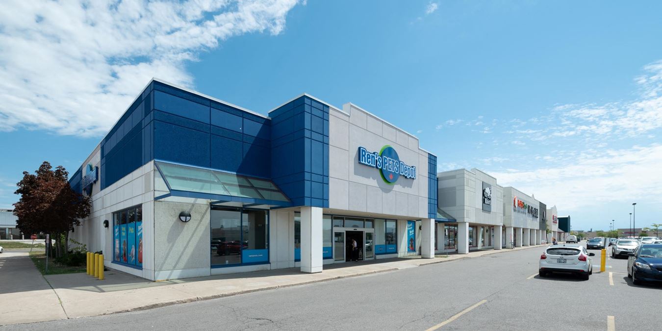 Eglinton Town Centre - 1901 Eglinton Avenue East, Toronto, ON M1L 2L6