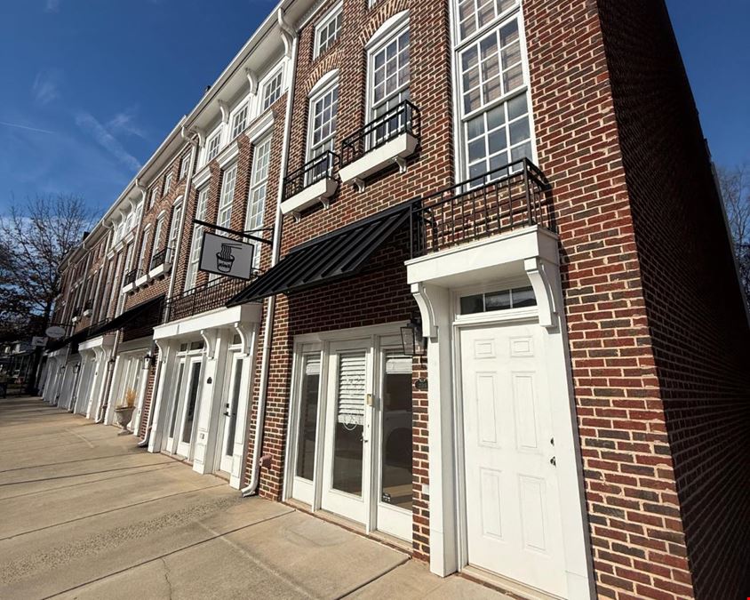 Commercial Townhouse For Lease - 21315 Catawba Ave, Cornelius, NC 28031